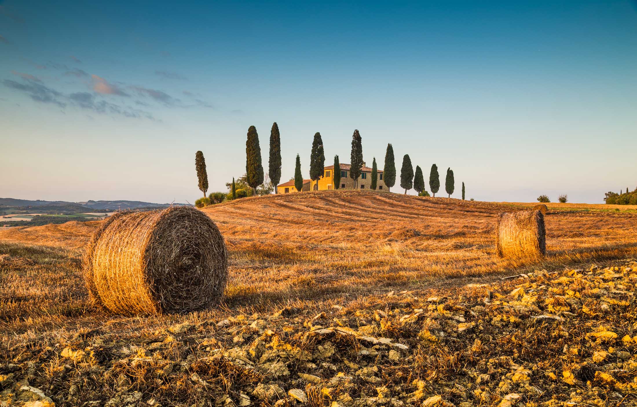 Tuscan landscape - VAKAY